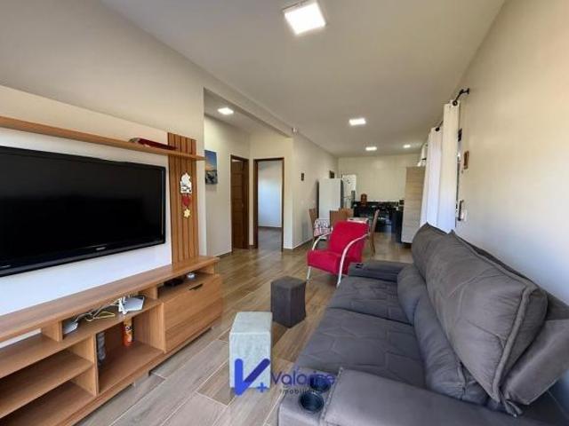 Casa 3 Quartos Suíte Piscina Moderna a Venda