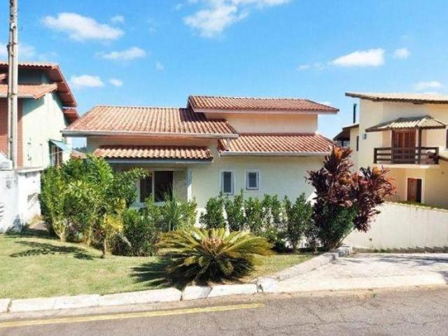 Casa, 3 quartos suítes á venda na Granja Viana Cotia SP