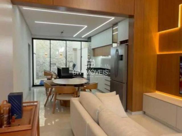Casa, 3Q 1 suíte, MOBILIADA e DECORADA, Alto padrão de acabamentos, Piscina, Área gourmet, Closet, P