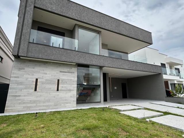 CASA 440 M2 IMPONENTE NO ITAYHÊ ALPHAVILLE