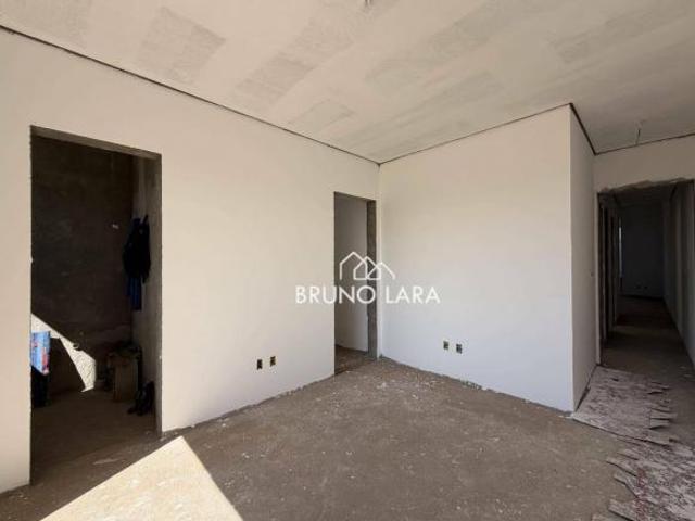Casa para venda em Centro, São Joaquim de Bicas