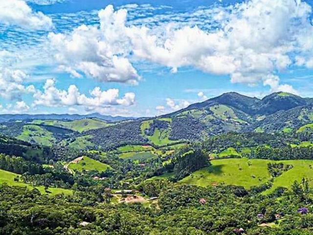 Casa para venda em Centro, Sapucaí Mirim