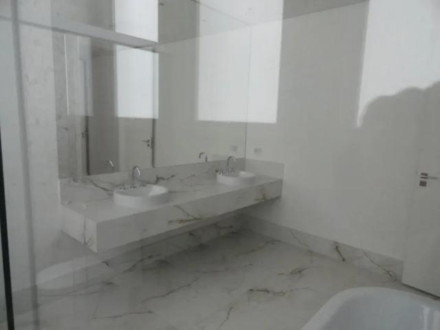 Casa com 4 dormitórios à venda, 413 m² por R$ 3.210.000,00 Aldeia da Serra Santana de Parnaíba/S