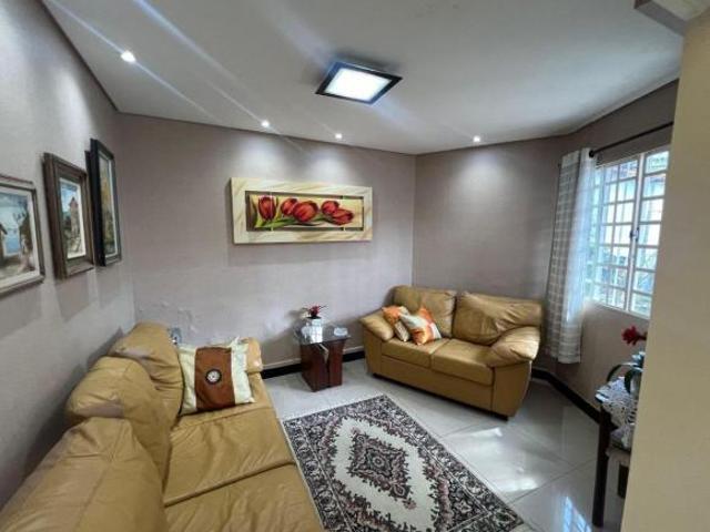 Casa para venda em Planalto, Belo Horizonte