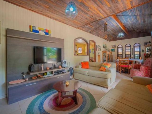 Casa 4 à venda, 351 m² por R$ 850.000,00 Pinheiros Tênis Village Cotia/SP