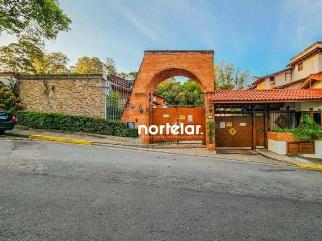 CASA 4 DOTMITÓRIOS 5 VAGAS À VENDA EM CONDOMÍNIO NO TREMEMBÉ ZONA NORTE