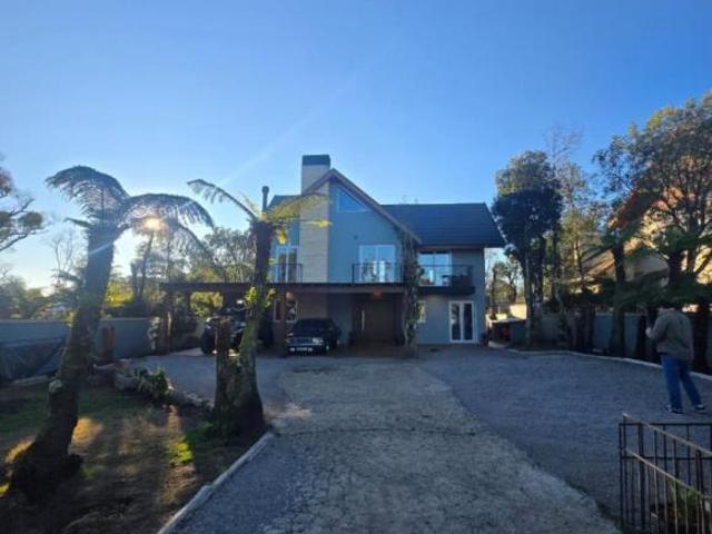 Casa 4 Dorm Bairro Alpes Verdes