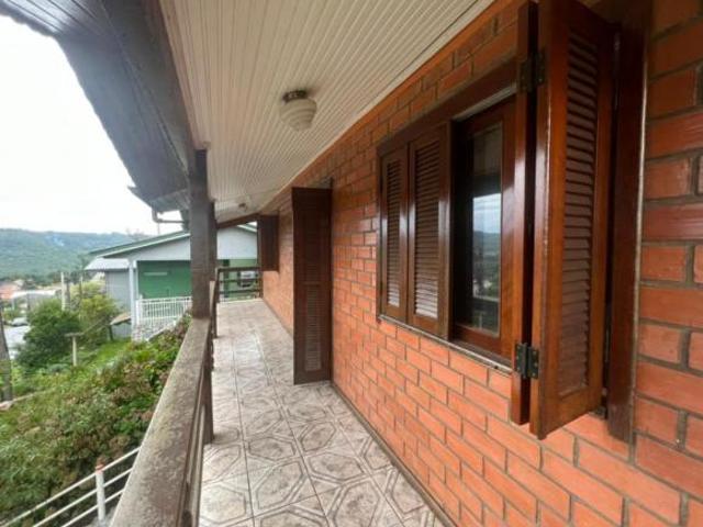 Casa 4 Dorm Bairro Piratini