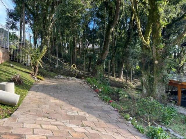 Casa 4 Dorm Bairro Planalto