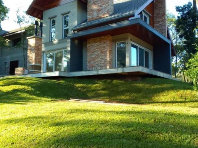 Casa 4 Dorm. Bairro Vivendas do Arvoredo