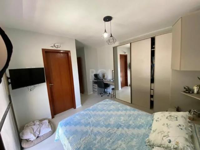 Casa 4 dormitórios 3 vagas 170 m² Menino Deus