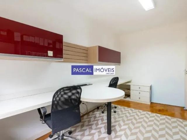 Casa 4 Dormitórios 1 Suítes 3 Vagas