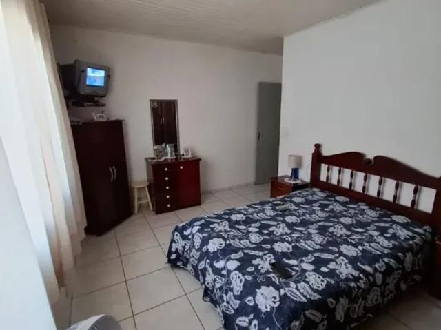 Casa 4 dormitórios à venda Tristeza Porto Alegre/RS