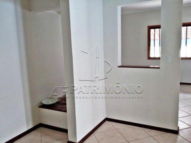 CASA,4 Dormitorio s bairro Assis