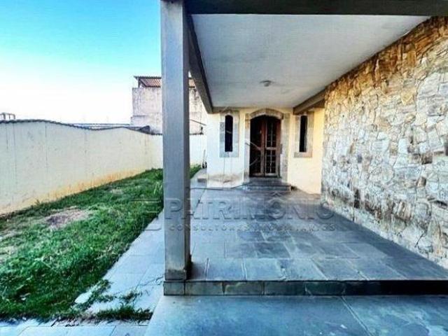 CASA,4 Dormitorio s bairro Carvalho