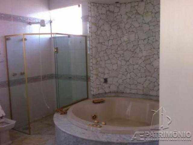 CASA,4 Dormitorio s bairro Emília