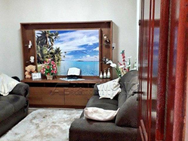 CASA,4 Dormitorio s bairro Helena