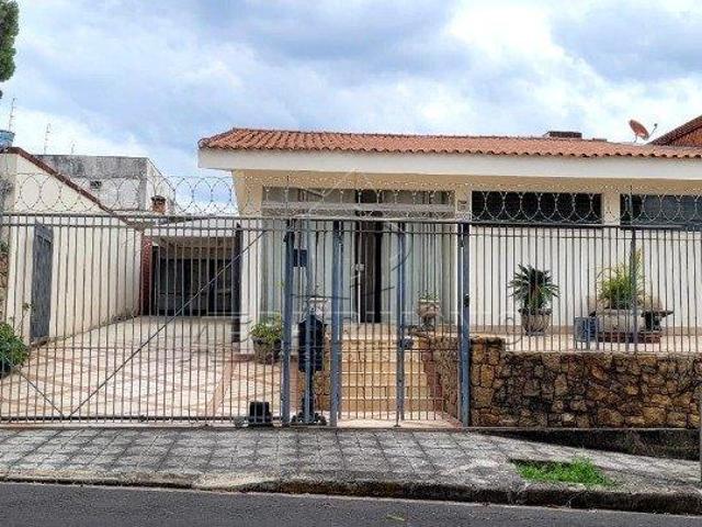 CASA,4 Dormitorio s bairro Santa Terezinha