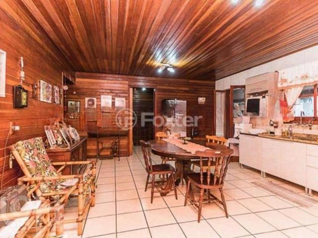 Casa, 4 dormitórios, 107.25 m², em Tristeza