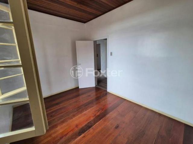 Casa, 4 dormitórios, 109 m², em Partenon