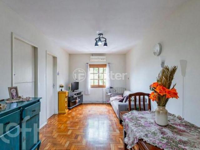 Casa, 4 dormitórios, 103.63 m², em São Geraldo