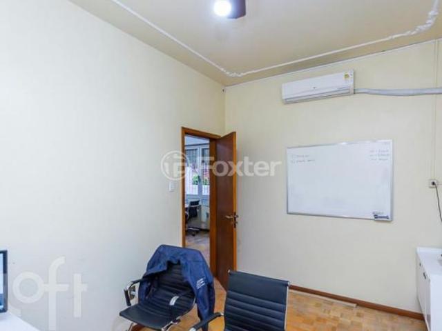 Casa, 4 dormitórios, 114 m², em São João