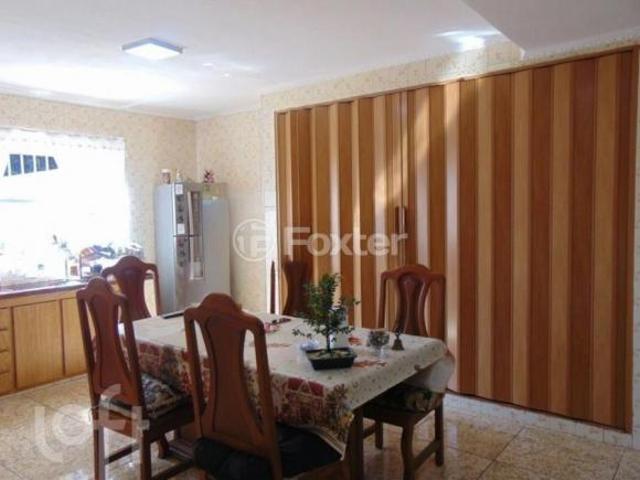 Casa, 4 dormitórios, 136 m², em Olímpico