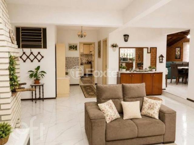 Casa, 4 dormitórios, 148.06 m², em Jardim América