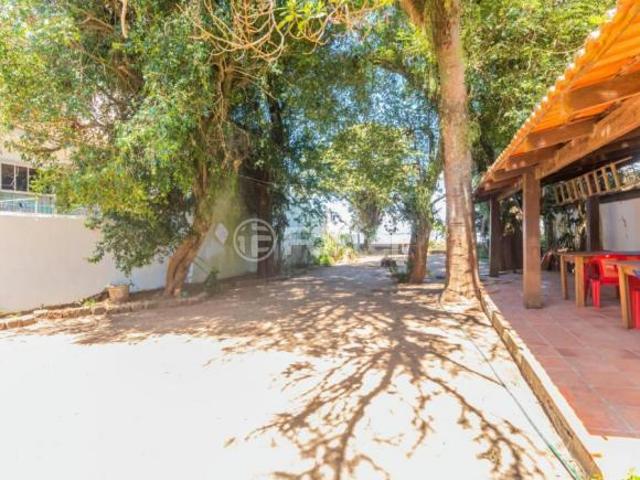 Casa, 4 dormitórios, 140 m², em Tristeza