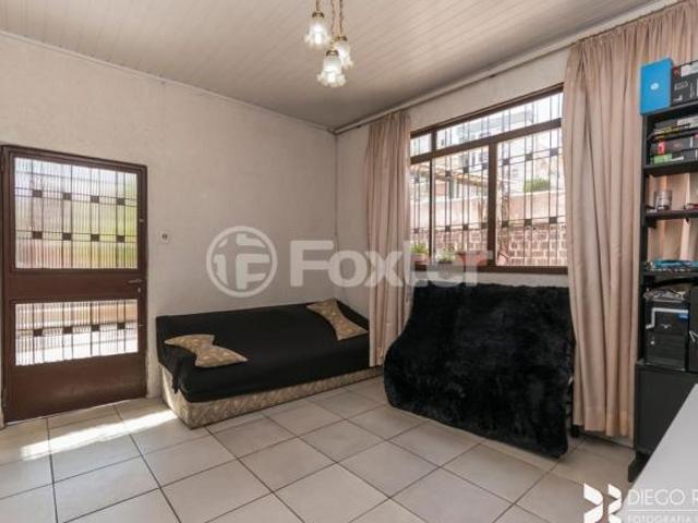Casa, 4 dormitórios, 140 m², em Vila Jardim
