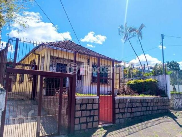 Casa, 4 dormitórios, 150 m², em Sarandi
