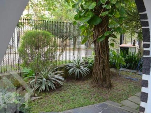 Casa, 4 dormitórios, 172 m², em Petrópolis