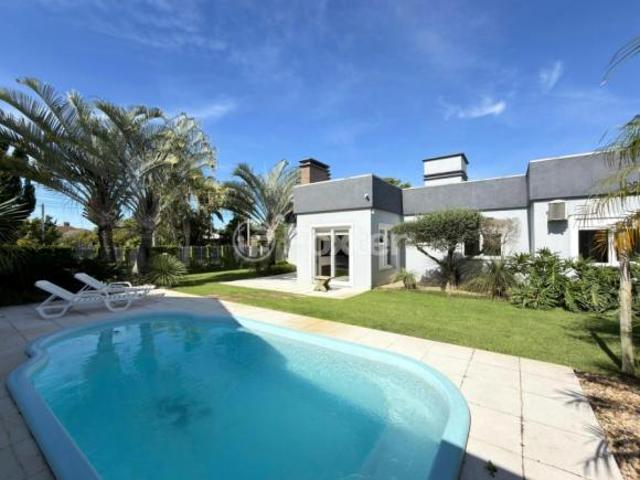 Casa, 4 dormitórios, 184 m², em Atlântida