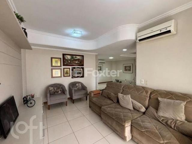 Casa, 4 dormitórios, 185 m², em Rio Branco