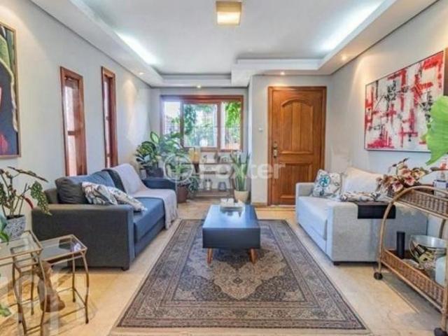 Casa, 4 dormitórios, 198 m², em Três Figueiras