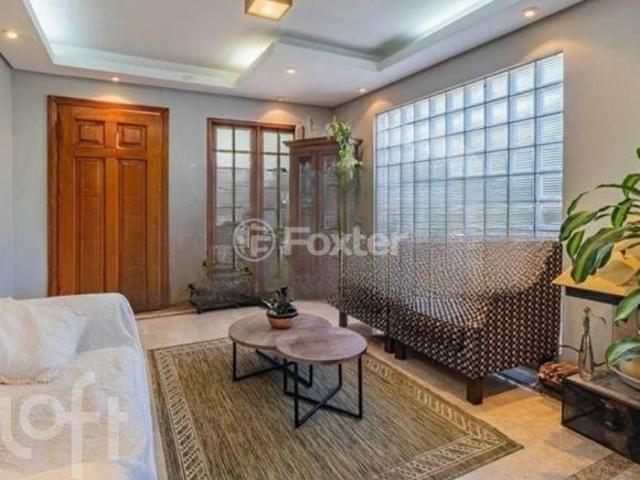 Casa, 4 dormitórios, 198 m², em Três Figueiras
