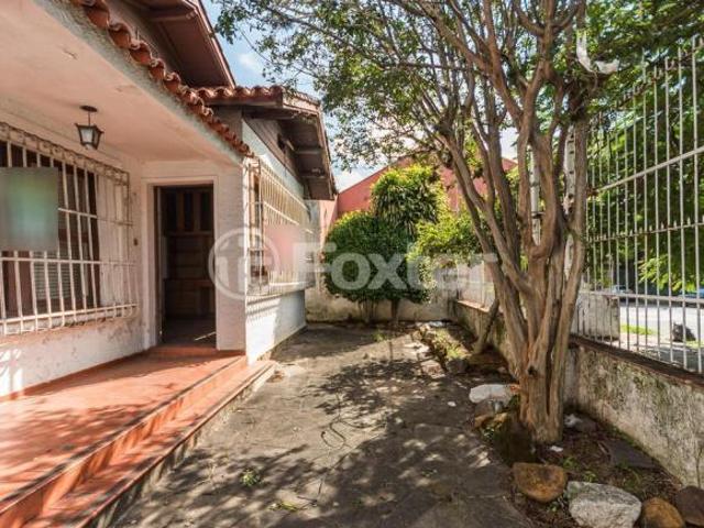 Casa, 4 dormitórios, 190 m², em Medianeira