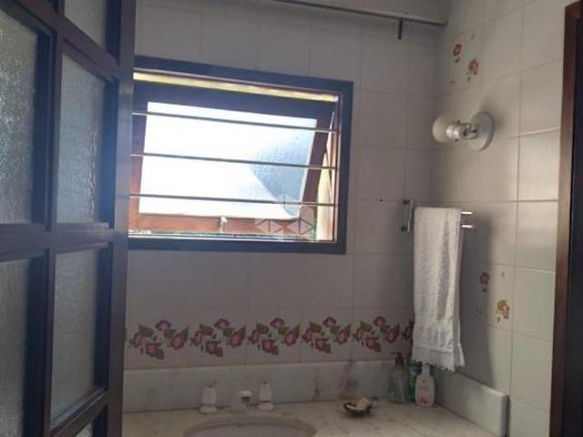 CASA 4 dormitórios, 1 suite, 4 vagas de garagens, patio, piscina