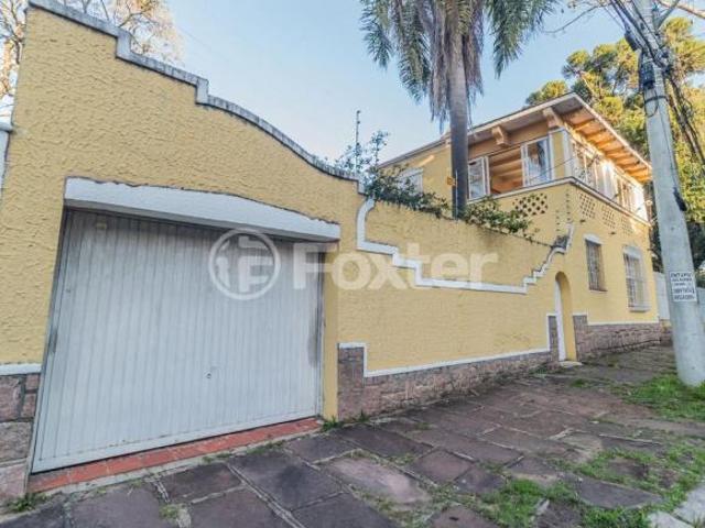 Casa, 4 dormitórios, 205 m², em Santo Antônio