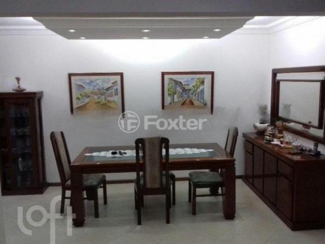 Casa, 4 dormitórios, 206.18 m², em Jardim Botânico