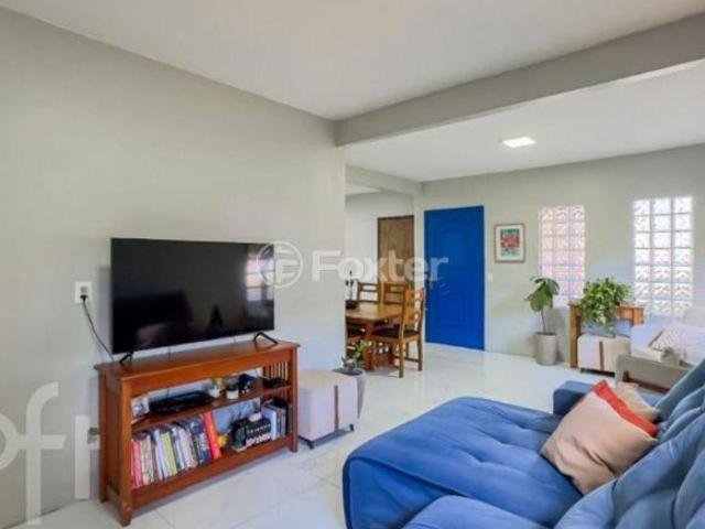 Casa, 4 dormitórios, 207 m², em Rubem Berta