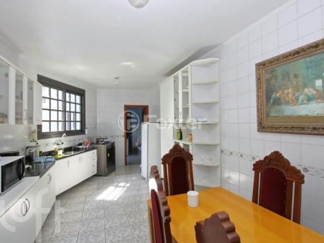 Casa, 4 dormitórios, 200 m², em Nonoai