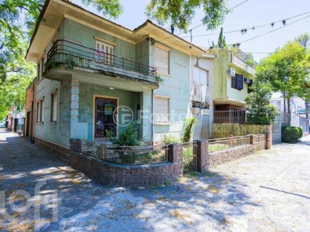Casa, 4 dormitórios, 200 m², em São Geraldo