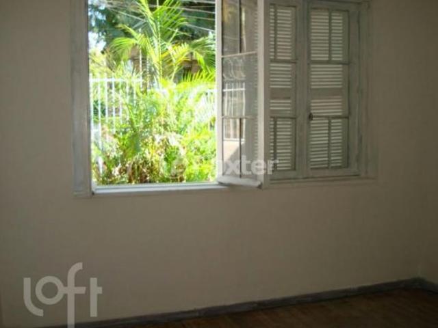 Casa, 4 dormitórios, 200 m², em Partenon