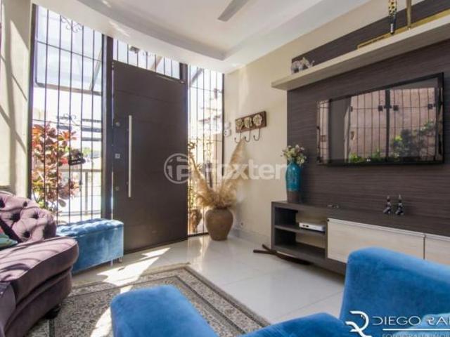 Casa, 4 dormitórios, 201.75 m², em Cristal