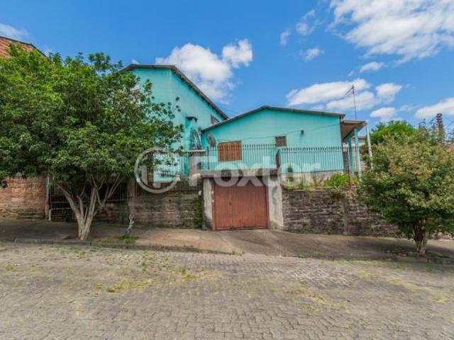 Casa, 4 dormitórios, 201.93 m², em Lomba do Pinheiro