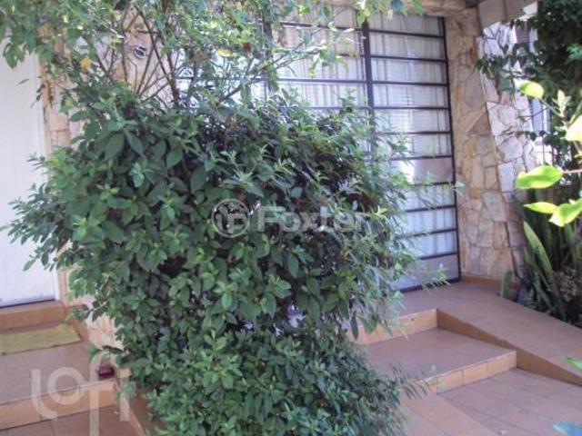 Casa, 4 dormitórios, 210 m², em Jardim São Pedro