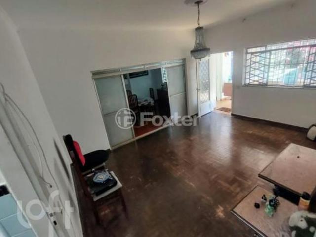 Casa, 4 dormitórios, 210 m², em Vila Liviero