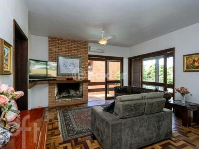 Casa, 4 dormitórios, 227.25 m², em Jardim Mauá