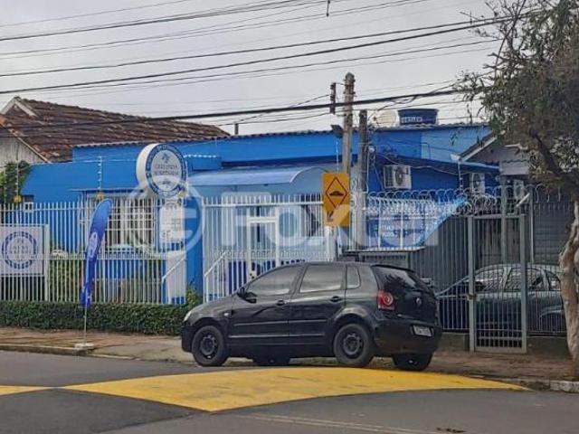 Casa, 4 dormitórios, 220 m², em Cavalhada